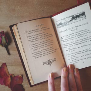 Beautiful Vintage William Morris Poetry Book. Lllustrated & Bound in ...