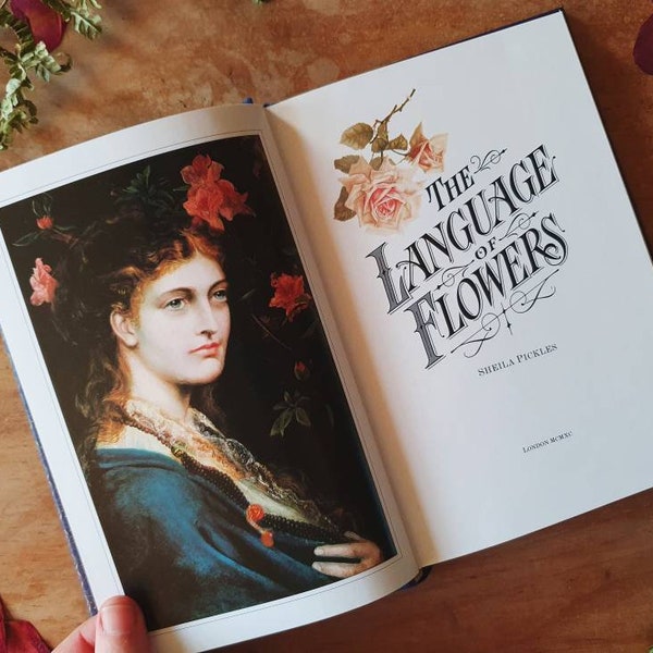 Vintage Flower Book - Etsy