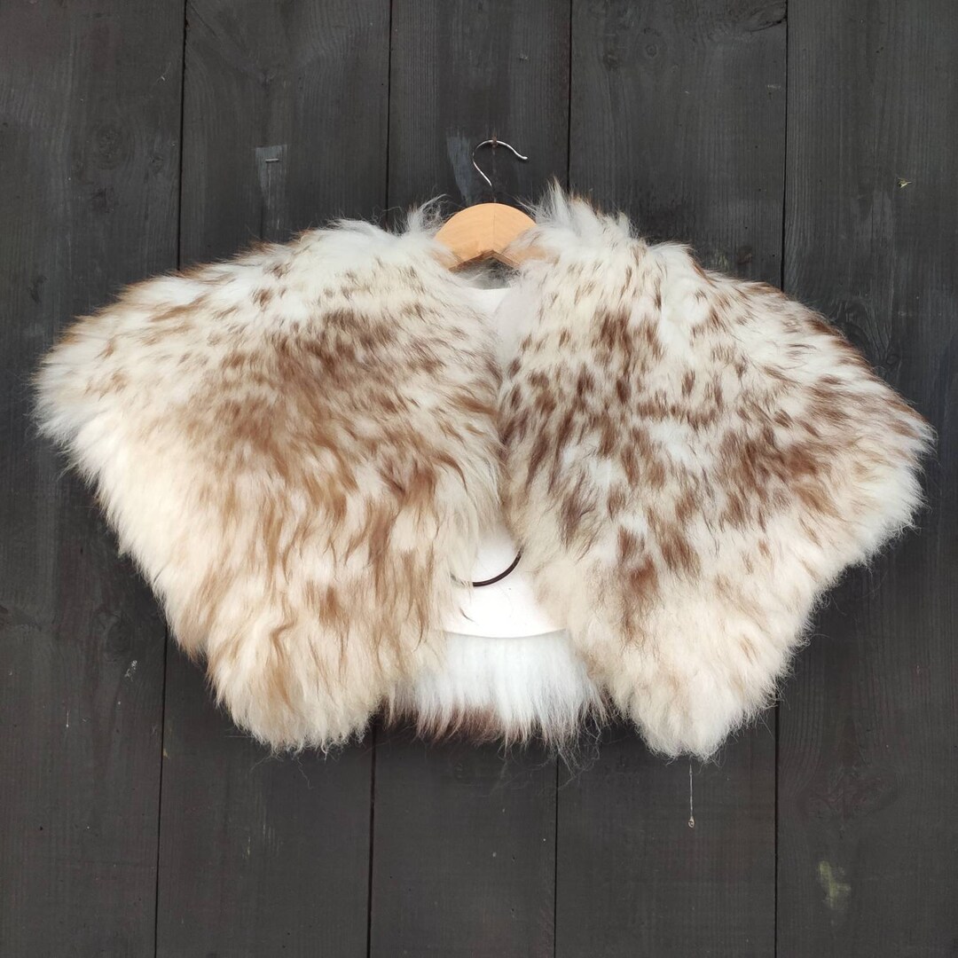 Shoulder Fur Fur for Vikings Viking Fur Warrior Fur Clothing With Fur ...