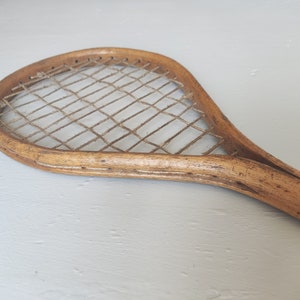 Small 19th Century Antique NO MAKER / BRAND Lawn Tennis Racket ...