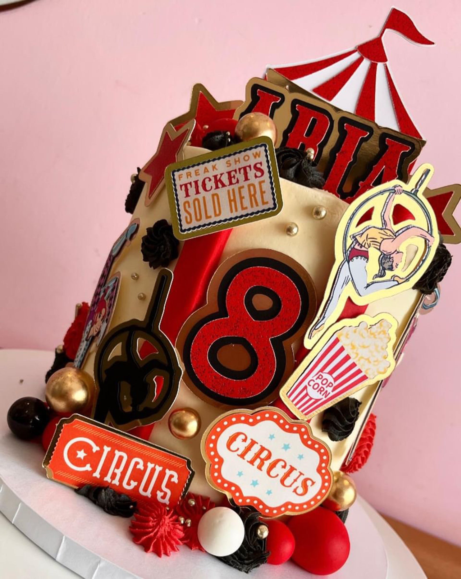 Custom Circus Cake Toppers: Ringmaster, Acrobats & Tent - Etsy