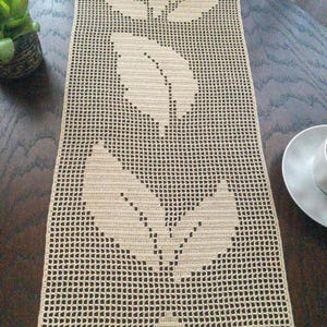 PDF Filet Crochet Table Runner With Leafs Design for Birthday ...