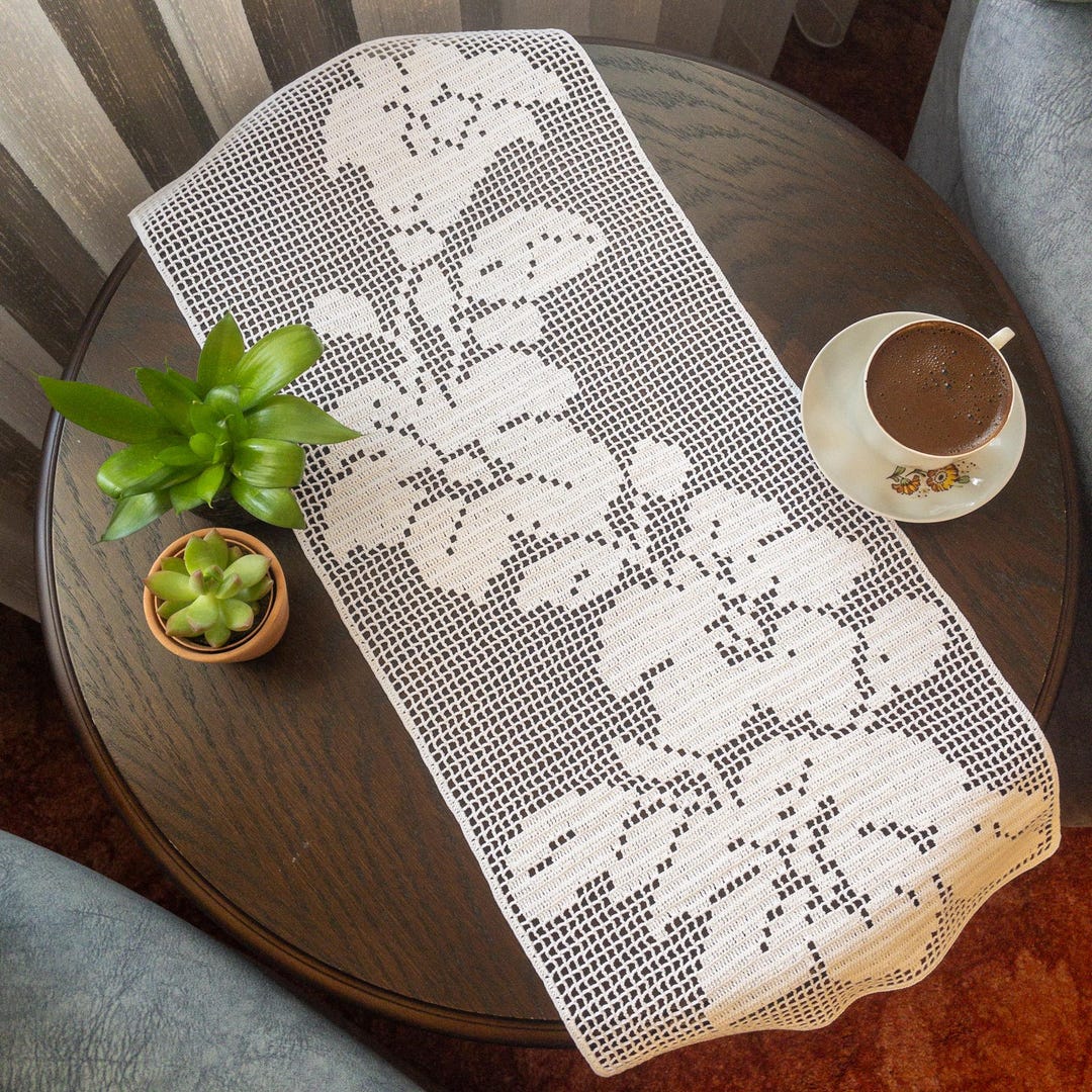 PDF Filet Crochet Long Flower Pattern Tablecloth for Mothers Day ...