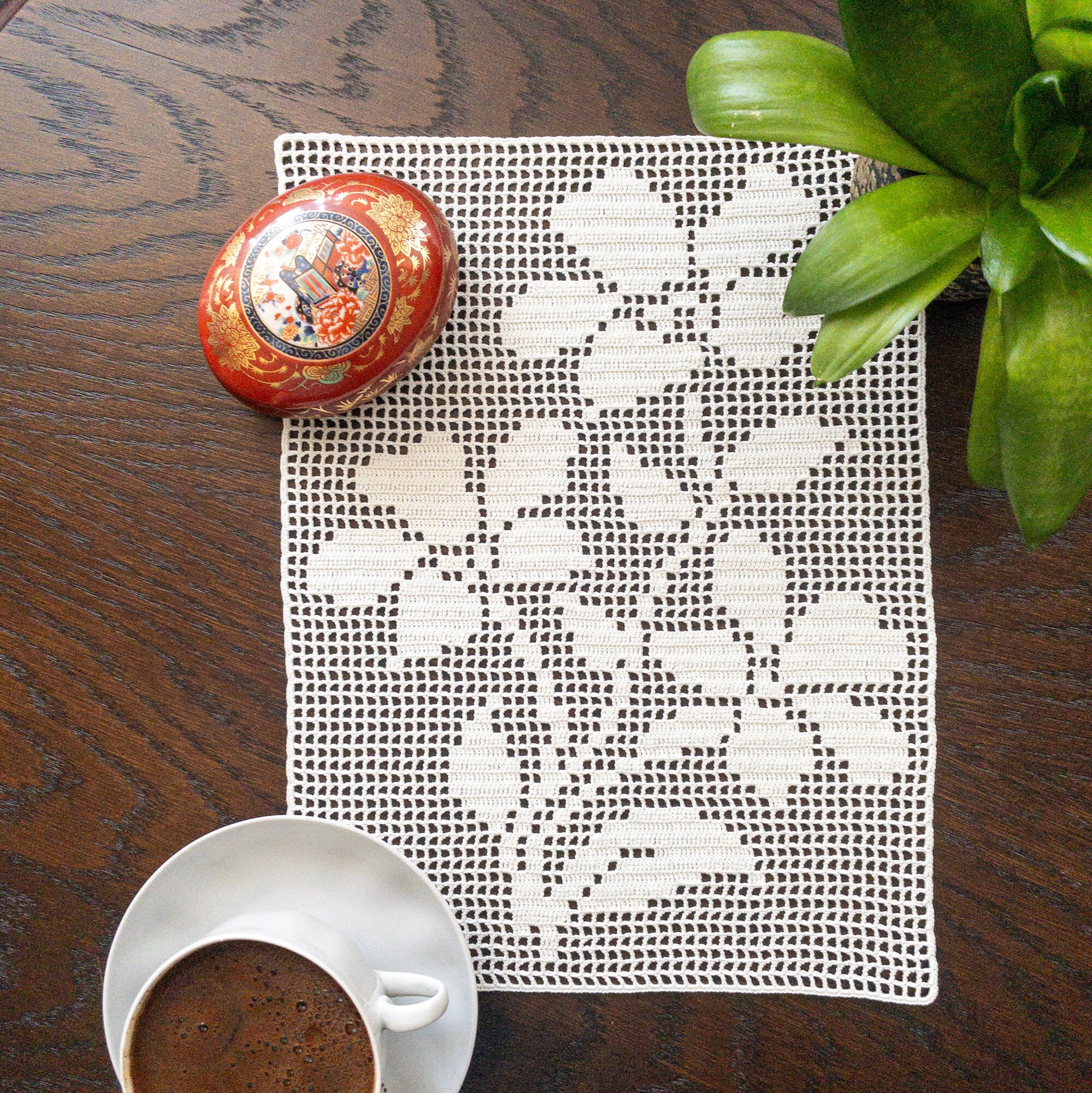 Small Runner PDF Filet Crochet Flowers Design, Home Decor for Christmas ...
