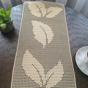 PDF Filet Crochet Table Runner With Leafs Design for Birthday ...