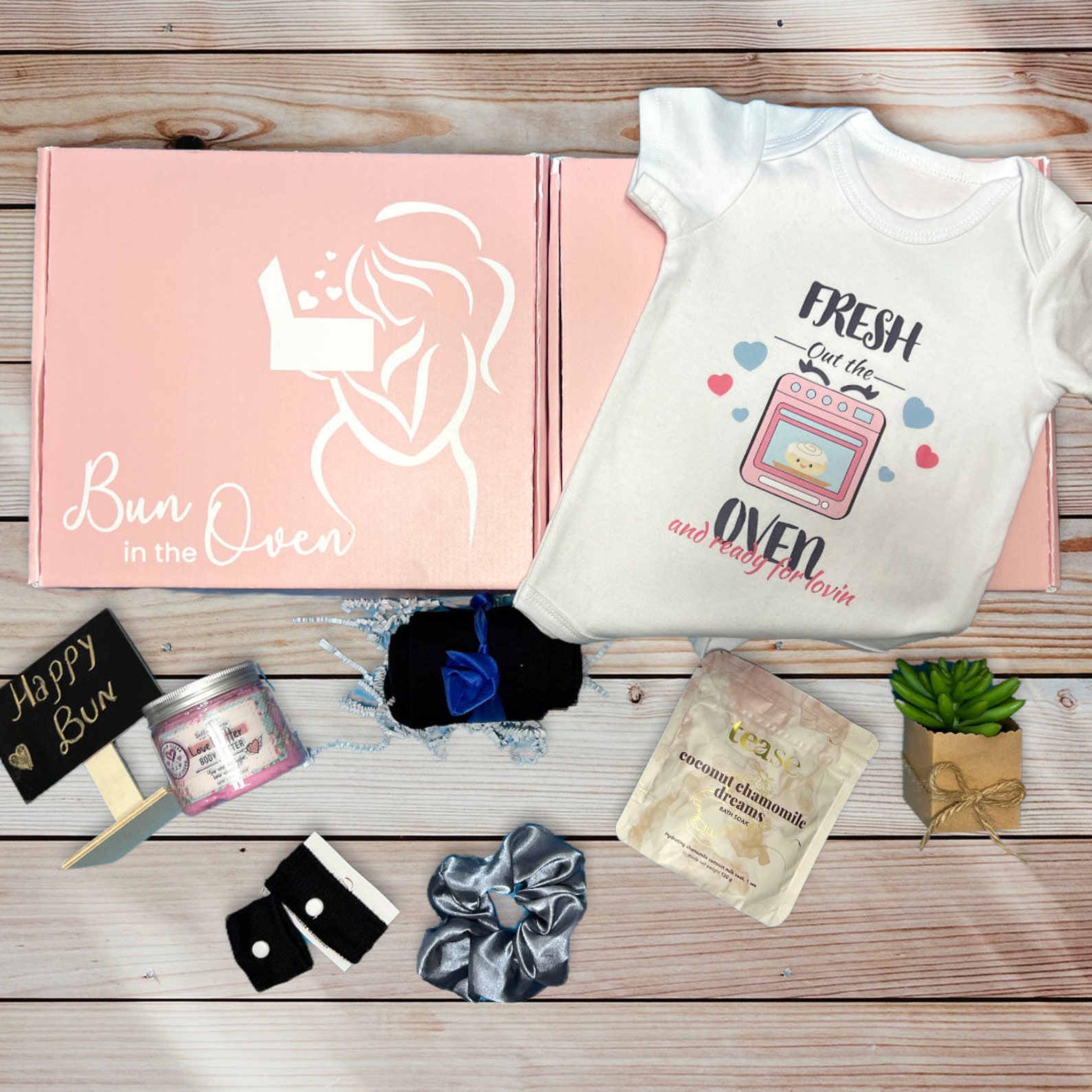 Mom-to-be Box, Pregnancy Gift Box, New Mom Gift, Baby Shower Gift ...