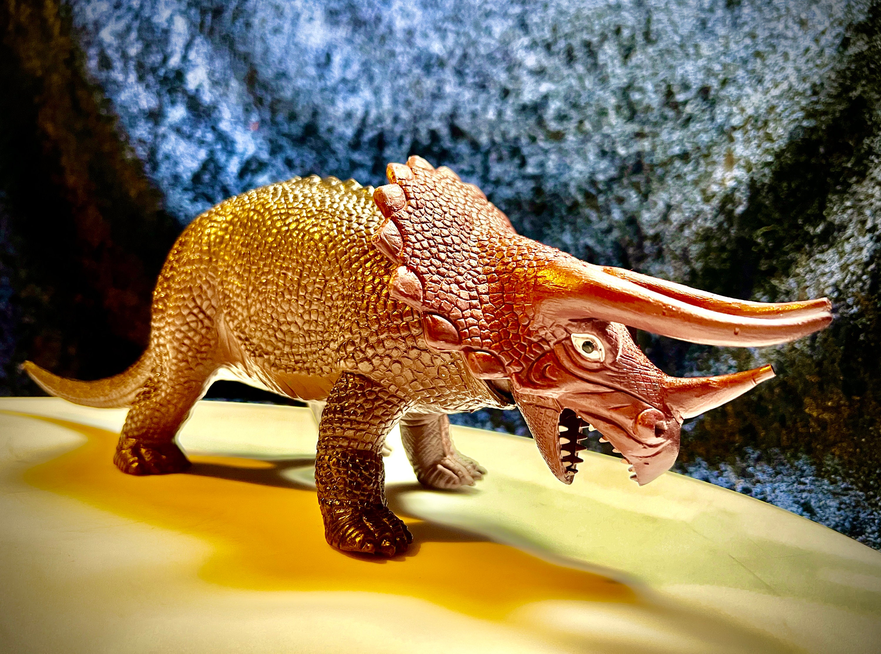 Vintage Imperial Triceratops Dinosaur Action Figure: 1980s Toy - Etsy