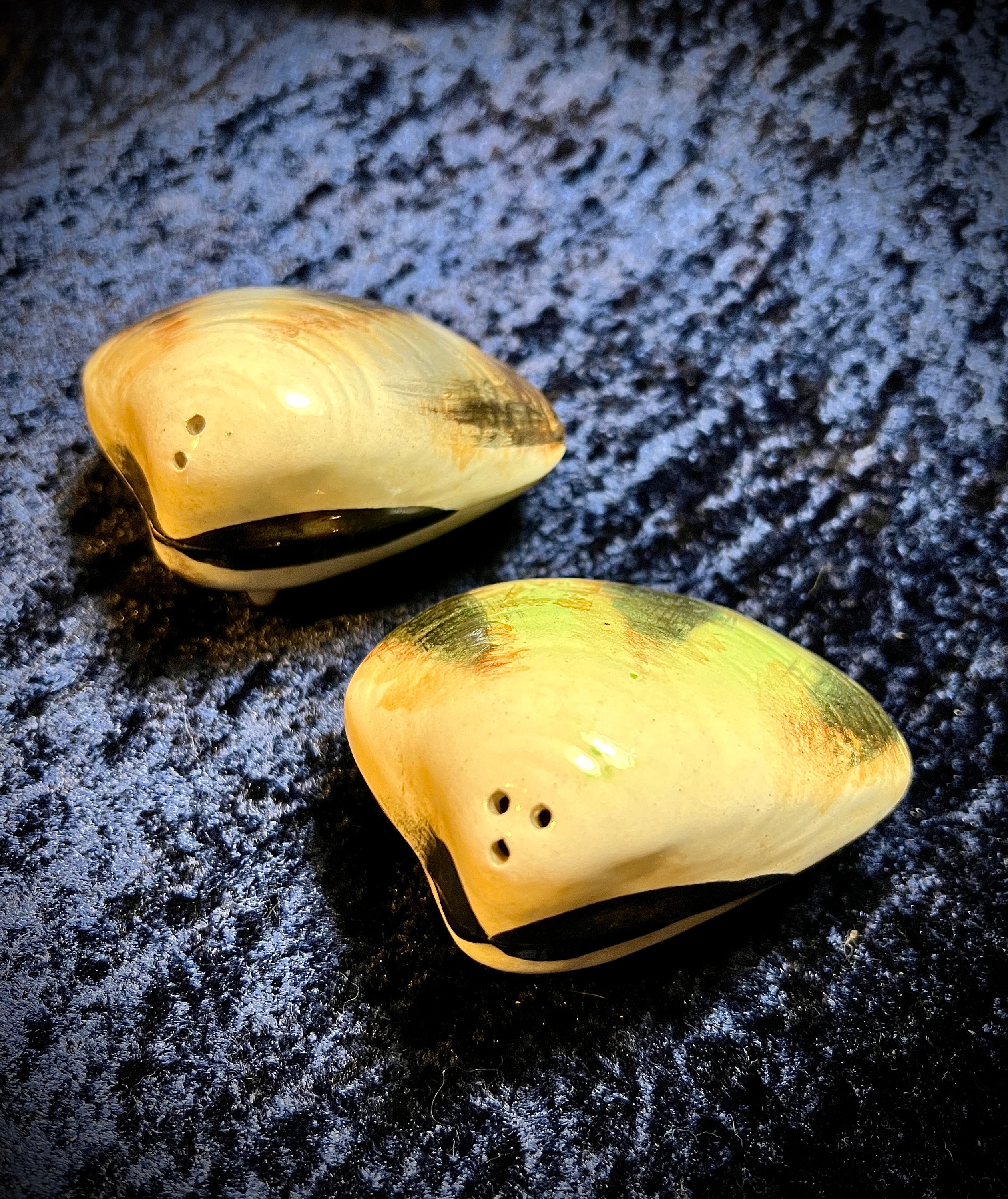 Vintage Clams Set Salt and Pepper Shaker Beach Tiki Style - Etsy