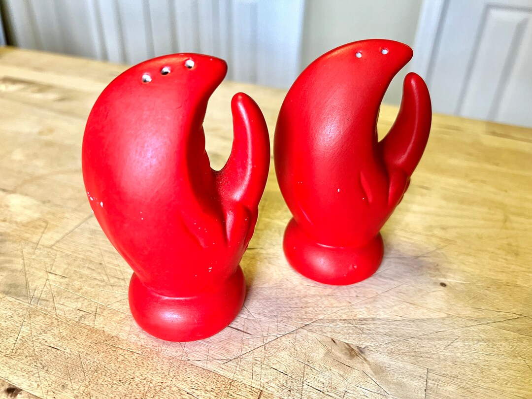 Lobster Claw Salt and Pepper Shaker Set Vintage New England Ocean Beach ...
