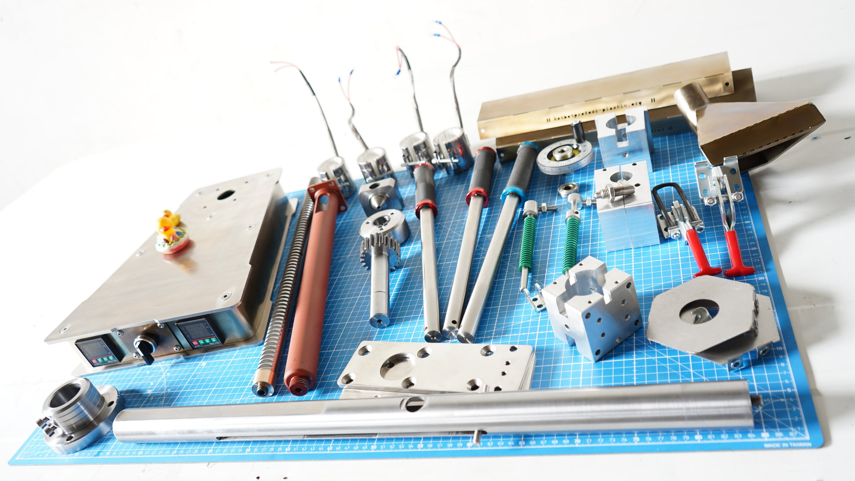 Benchtop Injection Machine 'katbot' - Etsy