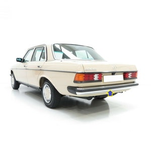 Mercedes W123 Rear Bumper Rubber | Etsy