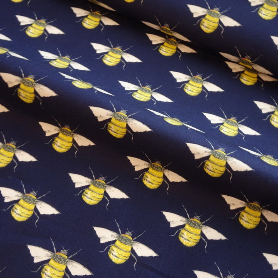 Rose & Hubble- 100% Cotton Poplin- Navy Blue Bee Print- 112cm/44" Wide ...