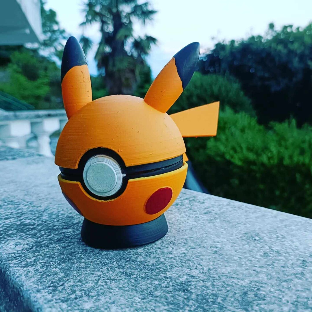 3D Printed Pikachu Pokéball Unique Pokémon Decoration - Etsy