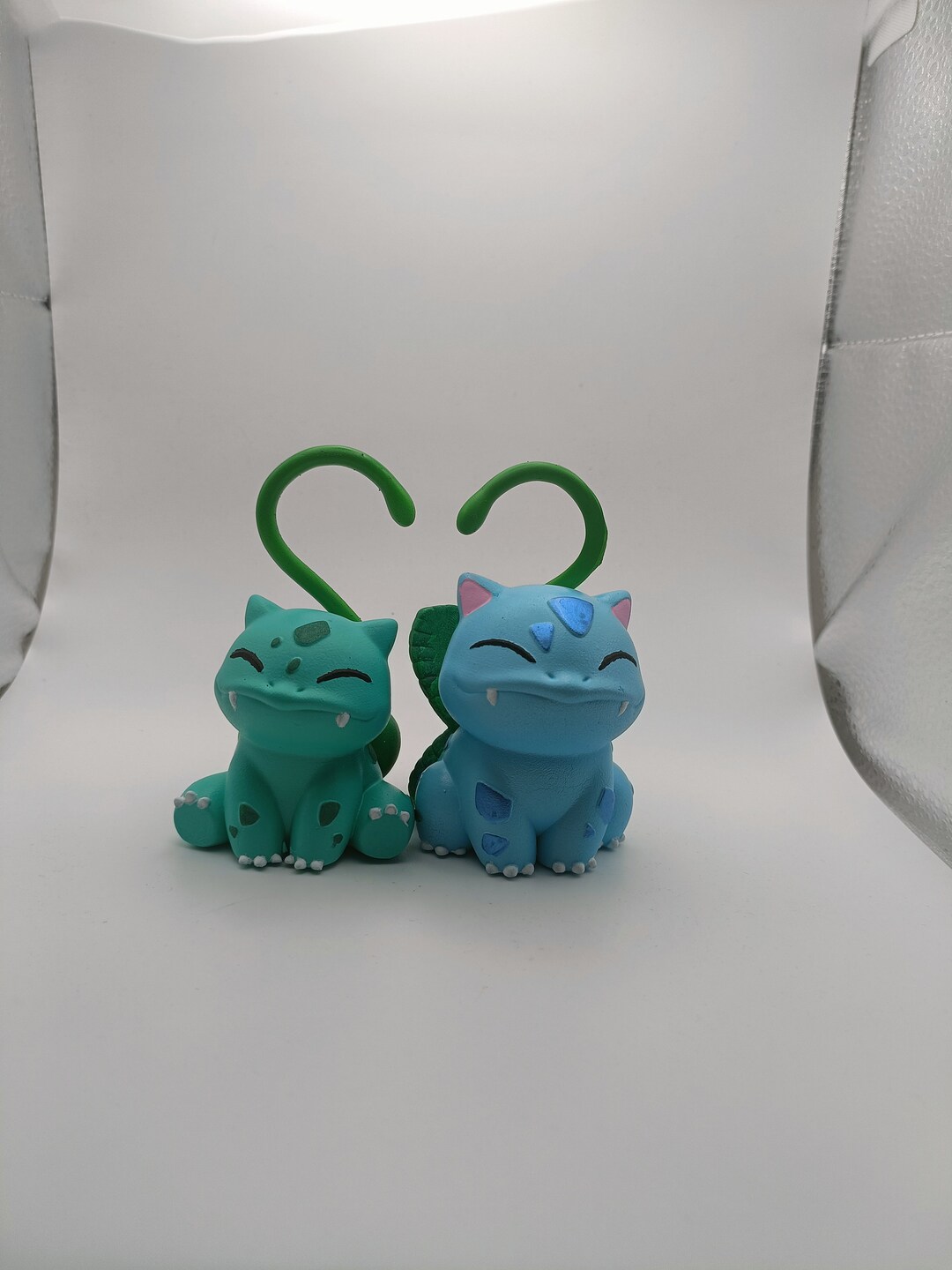 Pokémon Bulbasaur Couple Figurine – 3D Print With Heart Vine – Original ...