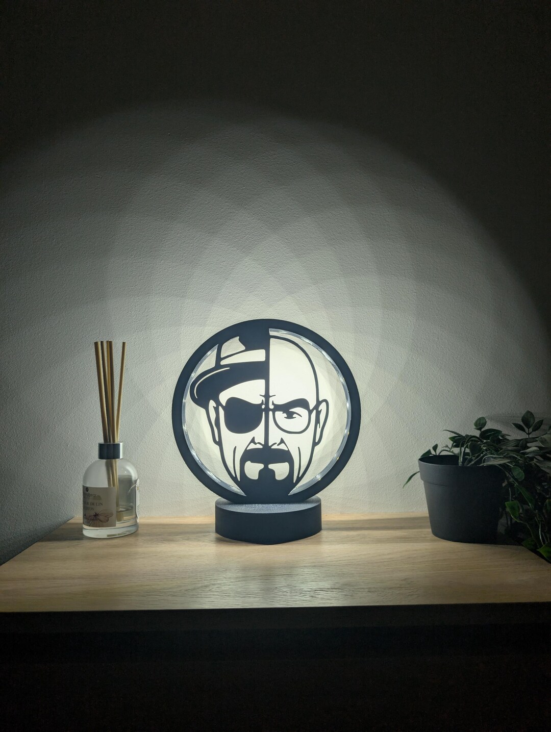 Breaking Bad LED Lamp – Half-half Heisenberg Portrait – Breaking Bad ...