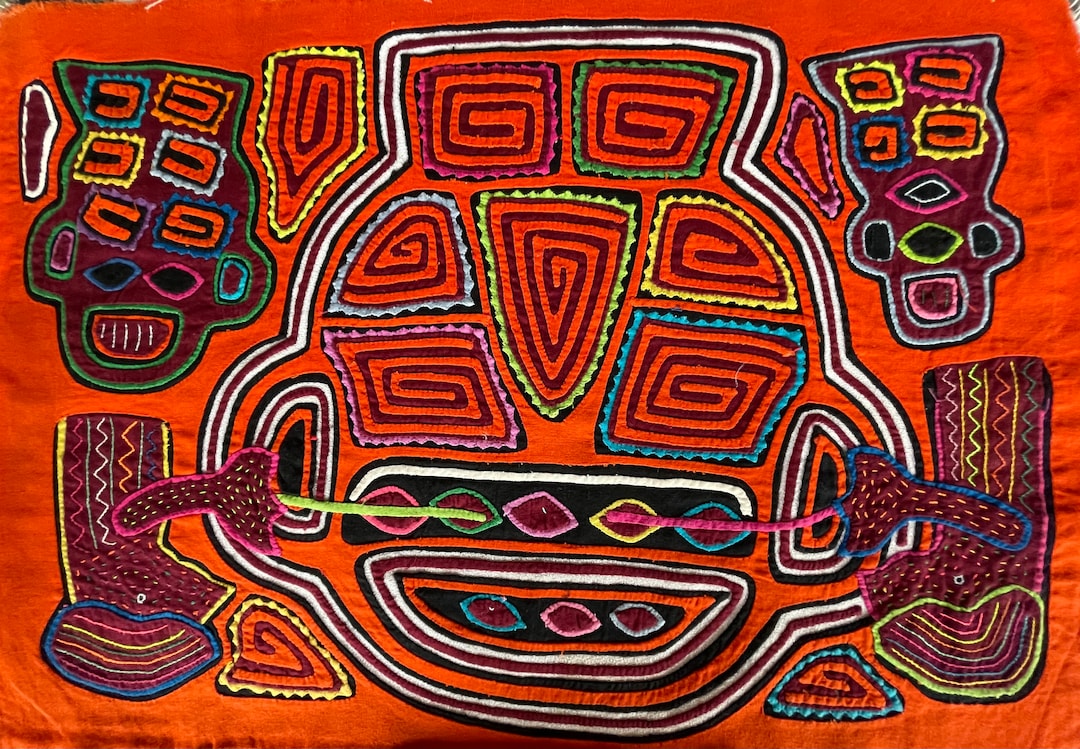 Panama Mola From the San Blas Islands Guna Indian Women. Embroidery ...