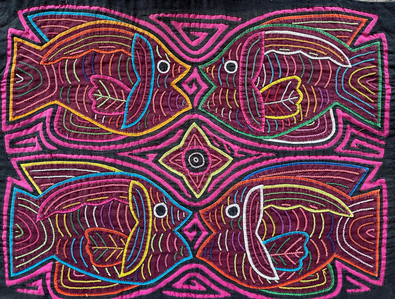 Fish MOLA From Panama Archipelago San Blas. Handstitched by Guna ...