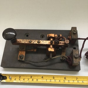Vintage WW2 Metal and Brass Morse Code Key/tapper With Wired Jack - Etsy
