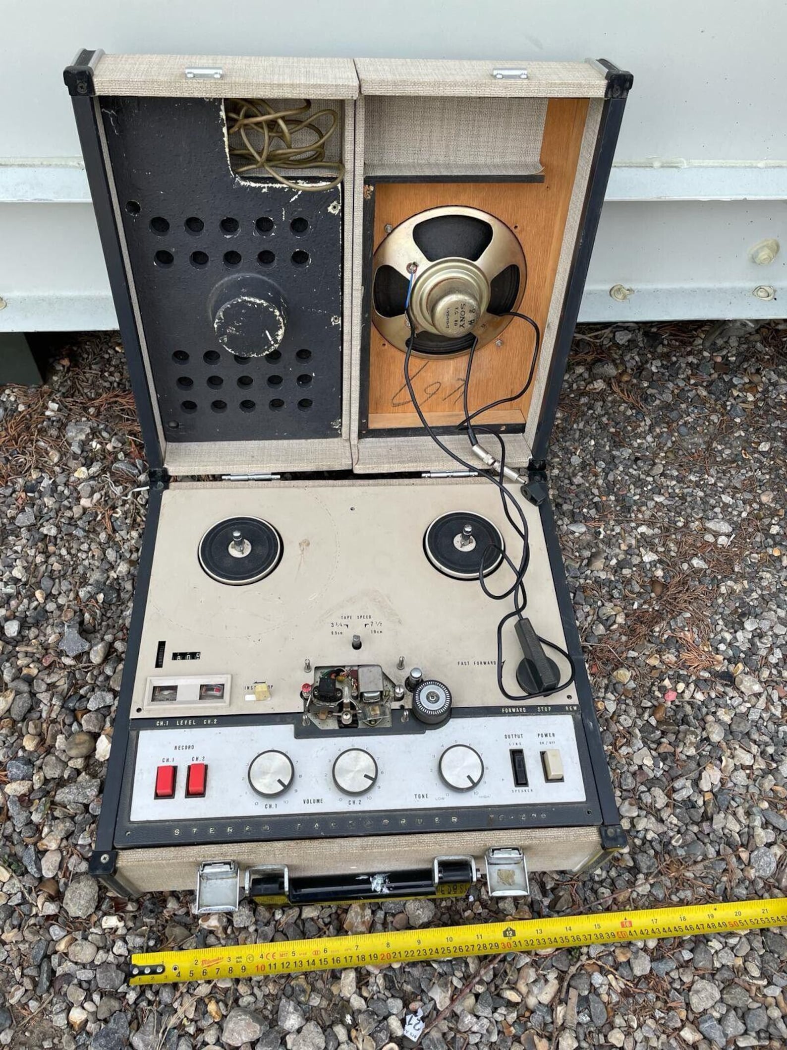 Vintage Sony Stereo Tape Recorder With Built in Speakers - Etsy UK
