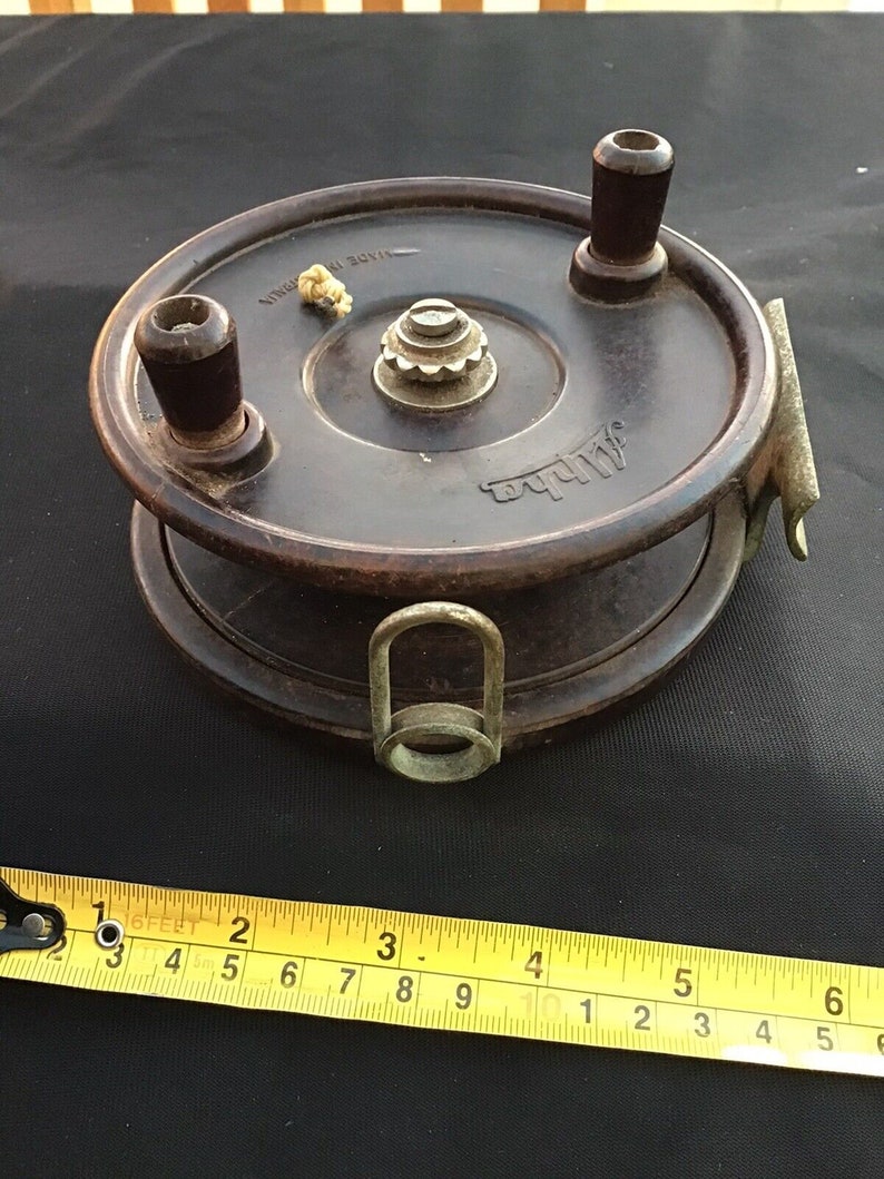 Vintage Brown Bakelite Alpha Fishing Reel Made in Australia - Etsy