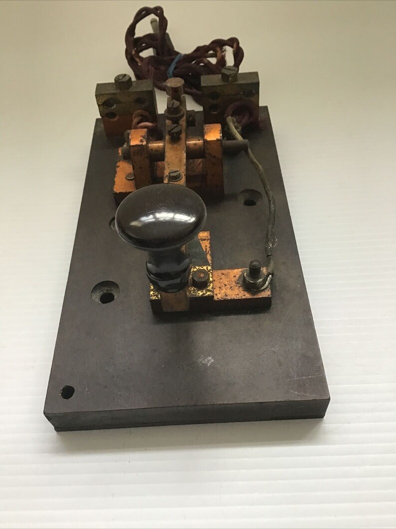 Vintage WW2 Metal and Brass Morse Code Key/tapper With Wired Jack - Etsy