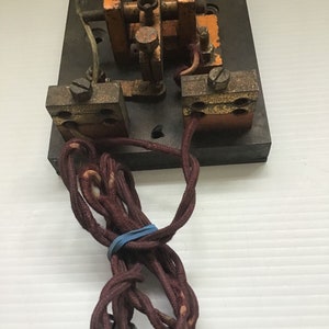 Vintage WW2 Metal and Brass Morse Code Key/tapper With Wired Jack - Etsy