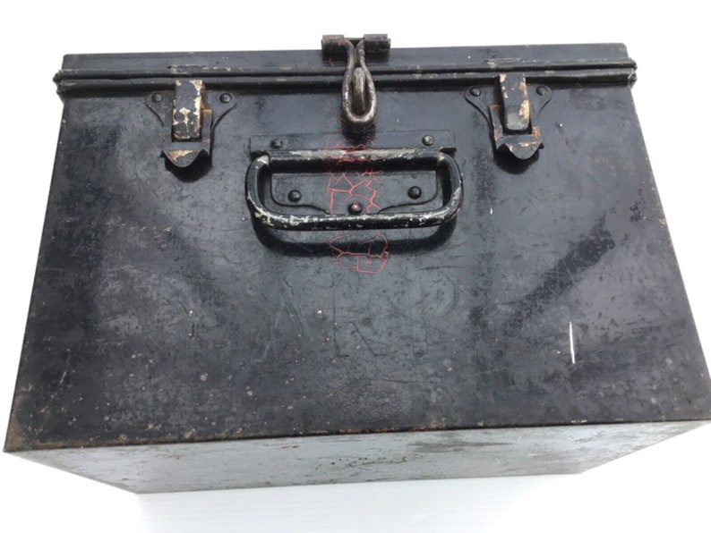 Vintage WW2 1939 Dated A.R.P. Metal First Aid Tin - Etsy