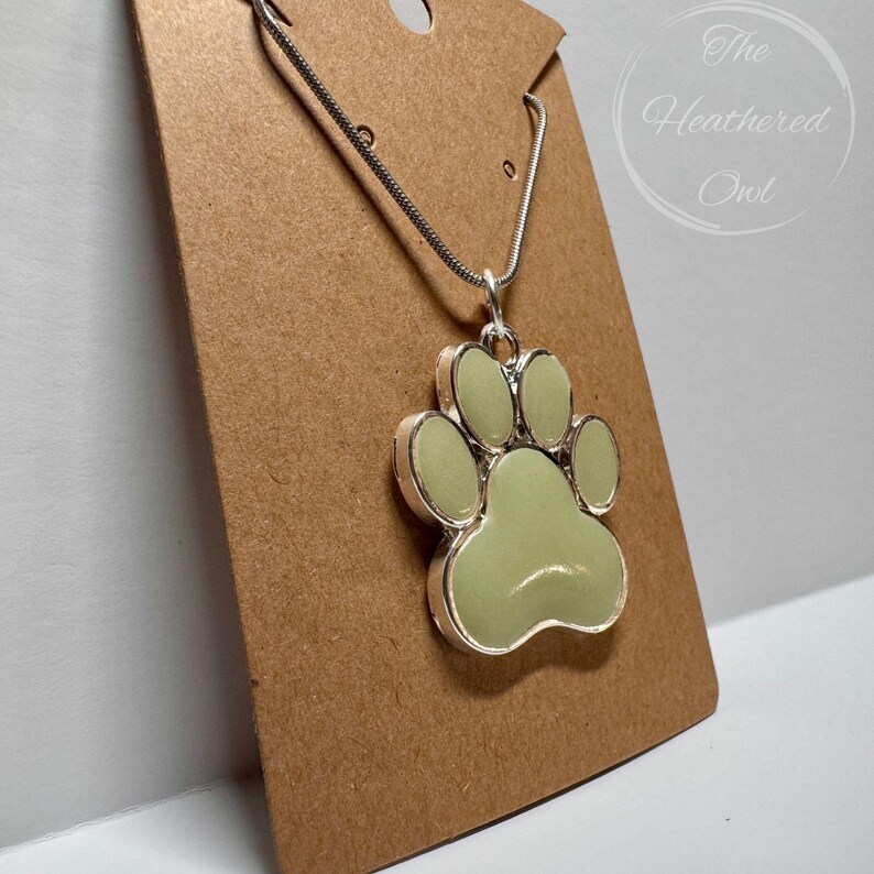 Glowing Paw Print Necklace (glow in the Dark) - Etsy