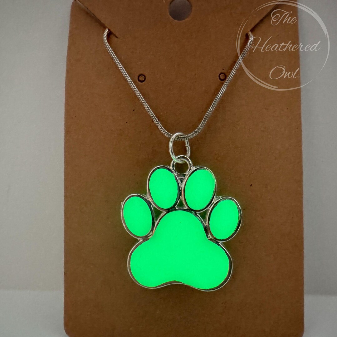 Glowing Paw Print Necklace (glow in the Dark) - Etsy