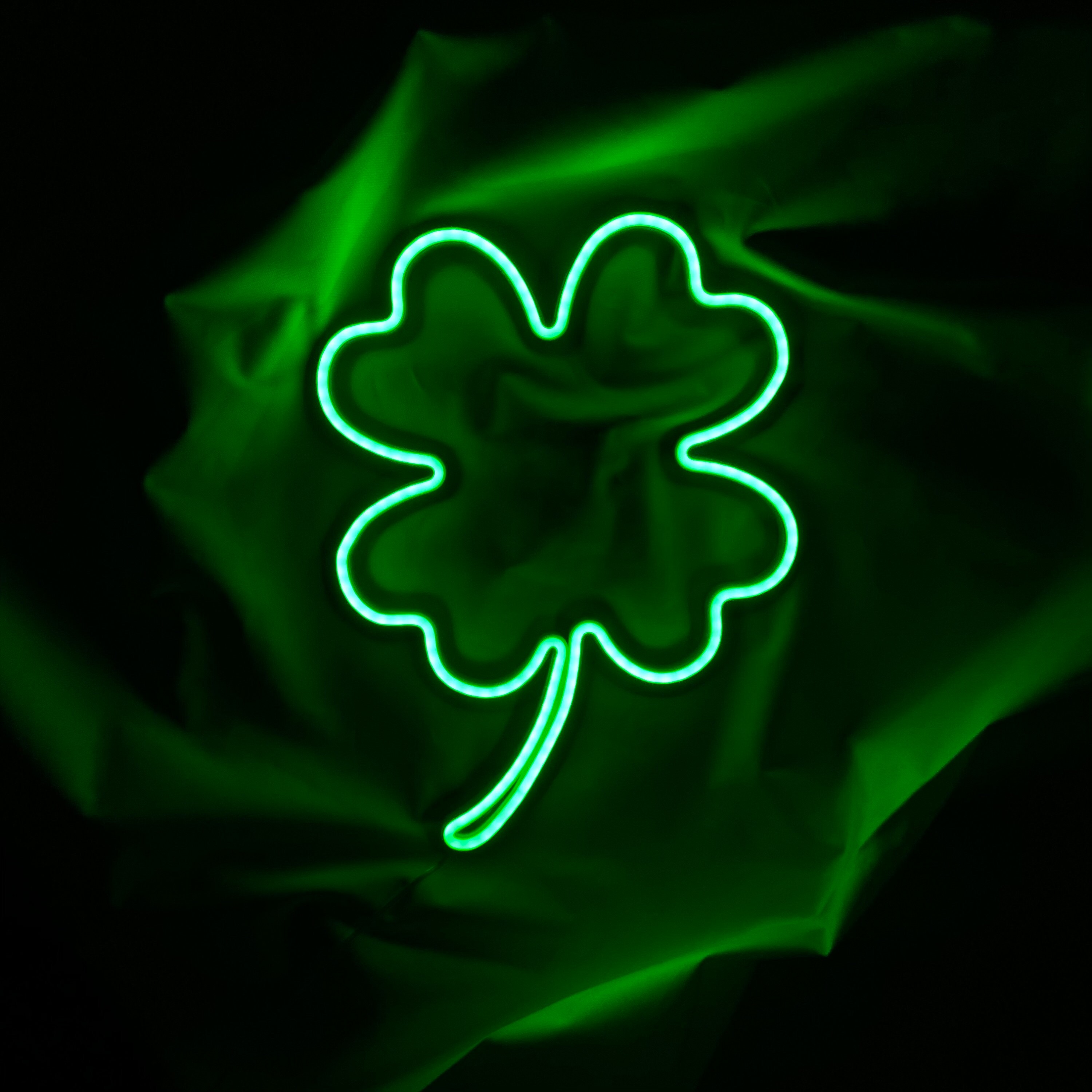 Neon LED Clover Lucky Neon Light Green Neon Light Wall - Etsy