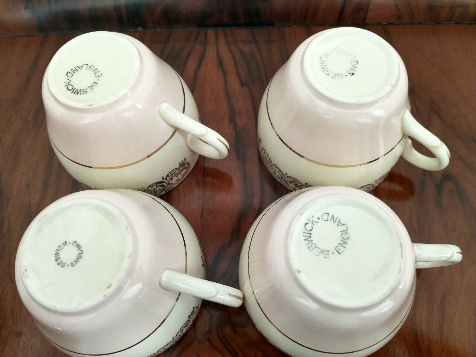 Beswick Set of 4 Cups and Saucers - Etsy UK