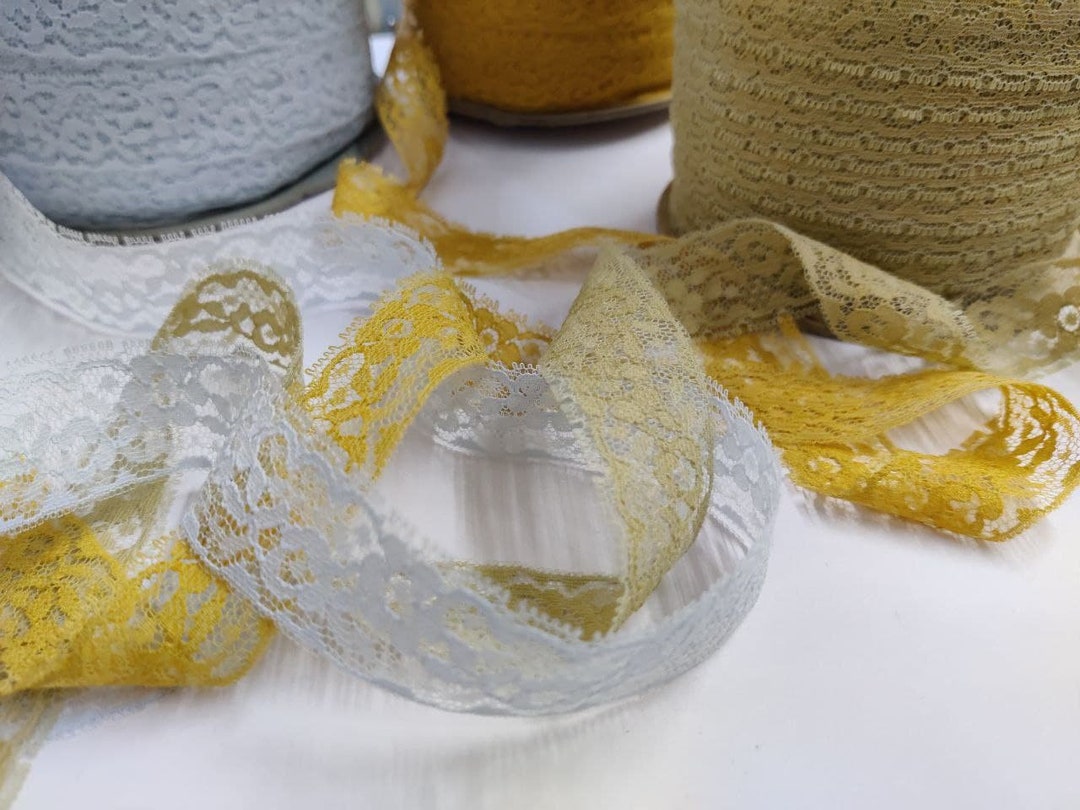 Retro Lace Border Trim, 25mm (1") Wide, Baby Blue or Khaki or Dandelion ...