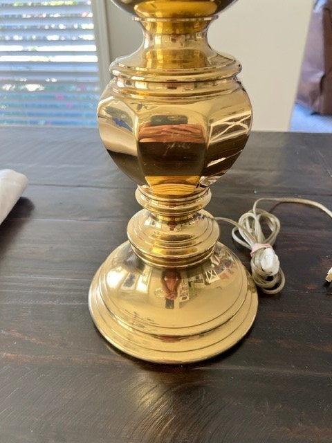 Vintage Solid Brass Table Lamp, Beautiful - Etsy