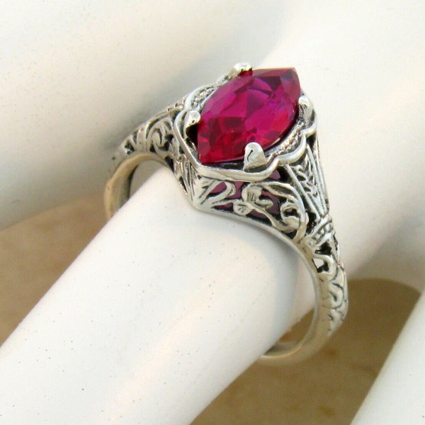 Ruby Ring Vintage - Etsy