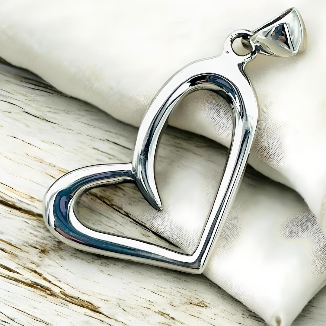 925 Solid Sterling Silver Heart Pendant, Elegant Handcrafted Love ...