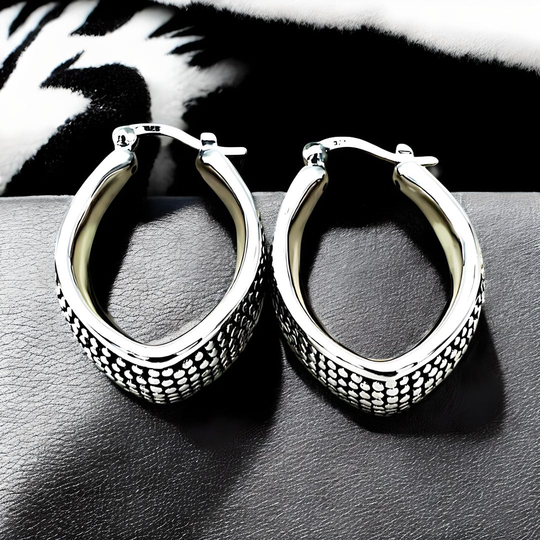 925 Sterling Silver Hoop Earrings: Chic Dot Design, Lightweight ...