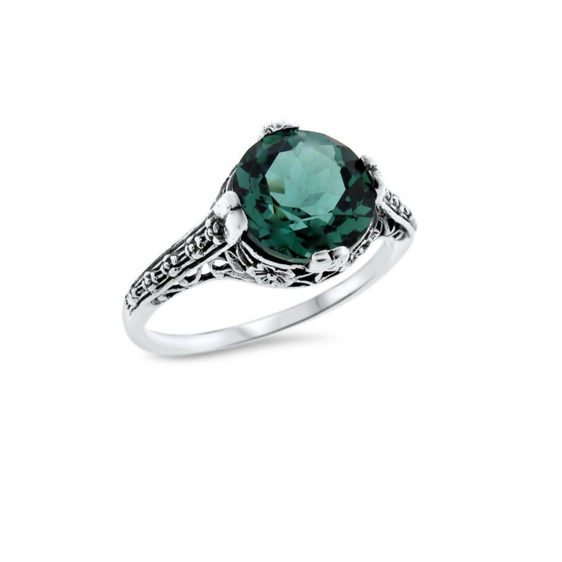 Vintage Antique Design 2.50 Carat Sim. Emerald Solitaire - Etsy