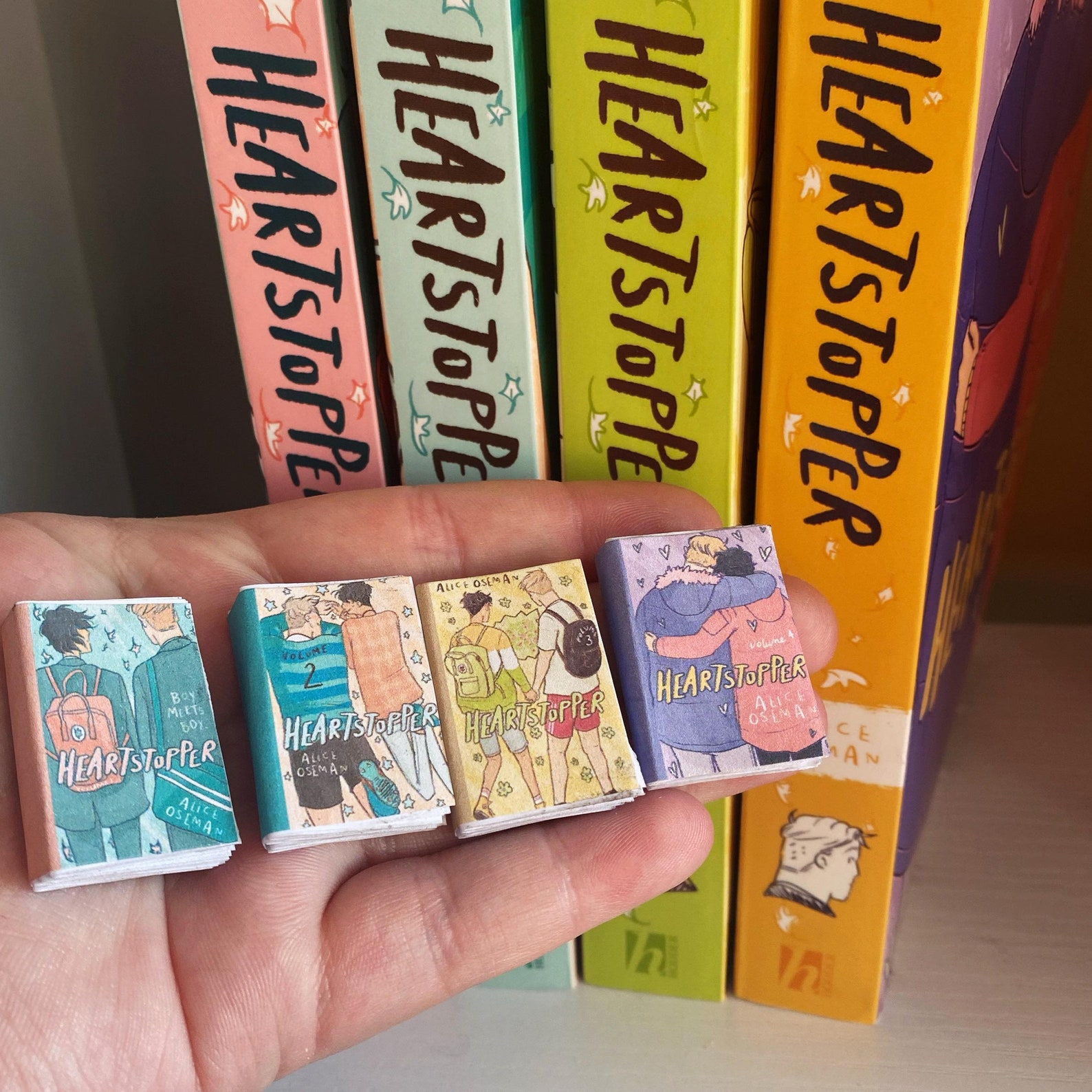Heartstopper Series Mini Book Set Alice Oseman Nick y | Etsy México