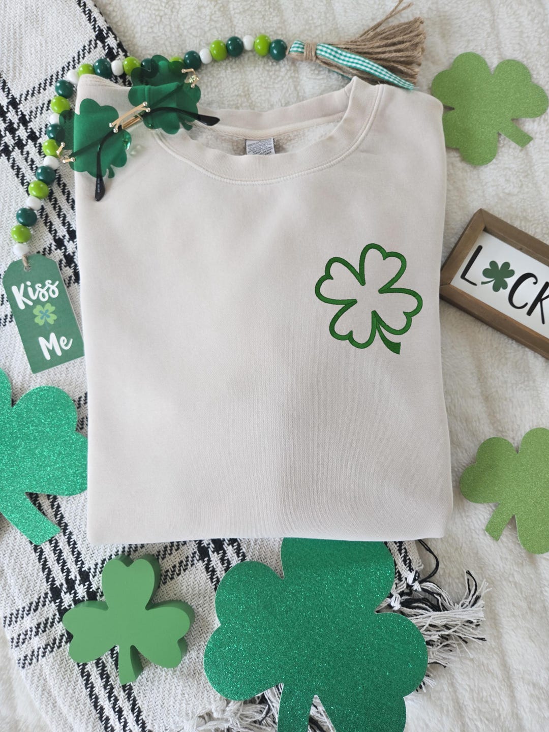 Embroidered Outline Cloversweatshirt-independent Trading Co-saint ...