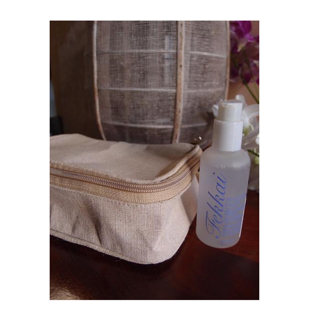 Wholesale Jute Burlap Canvas Makeup Bags, Travel Bags, DIY Customizable ...