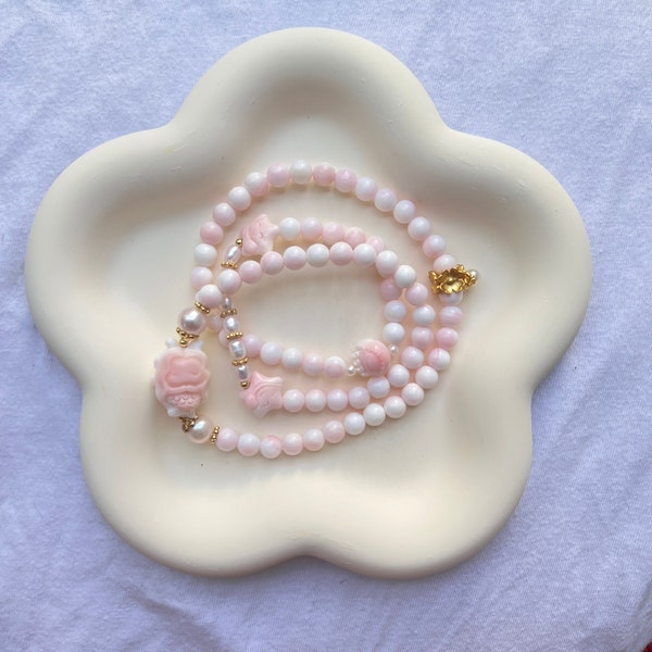 Queen Conch Shell - Etsy