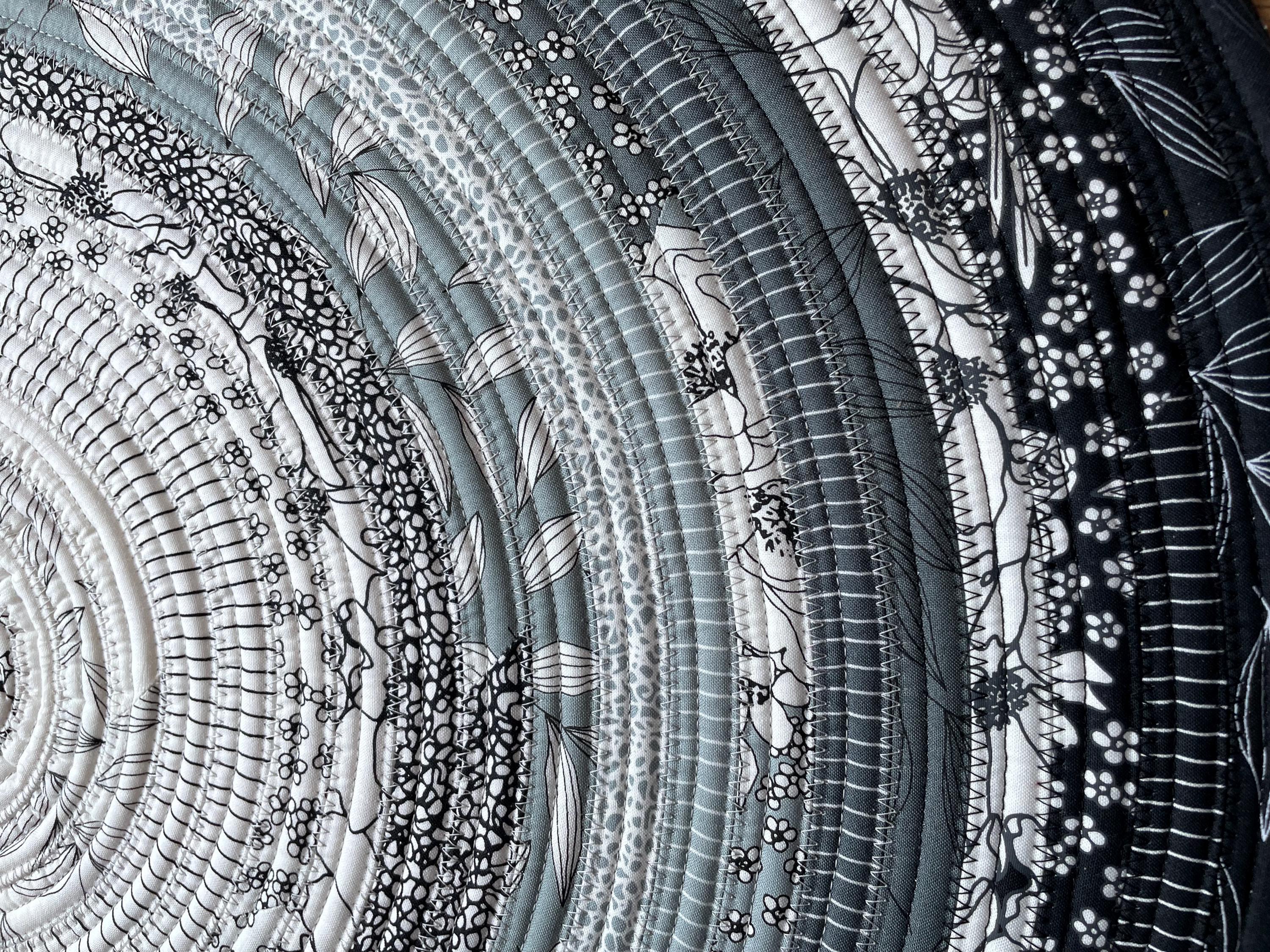 Oval Area Rug, Jelly Roll Rug, Quilted Rug, Braided Black Grey White ...