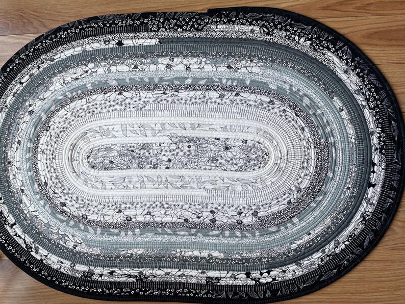 Oval Area Rug, Jelly Roll Rug, Quilted Rug, Braided Black Grey White ...