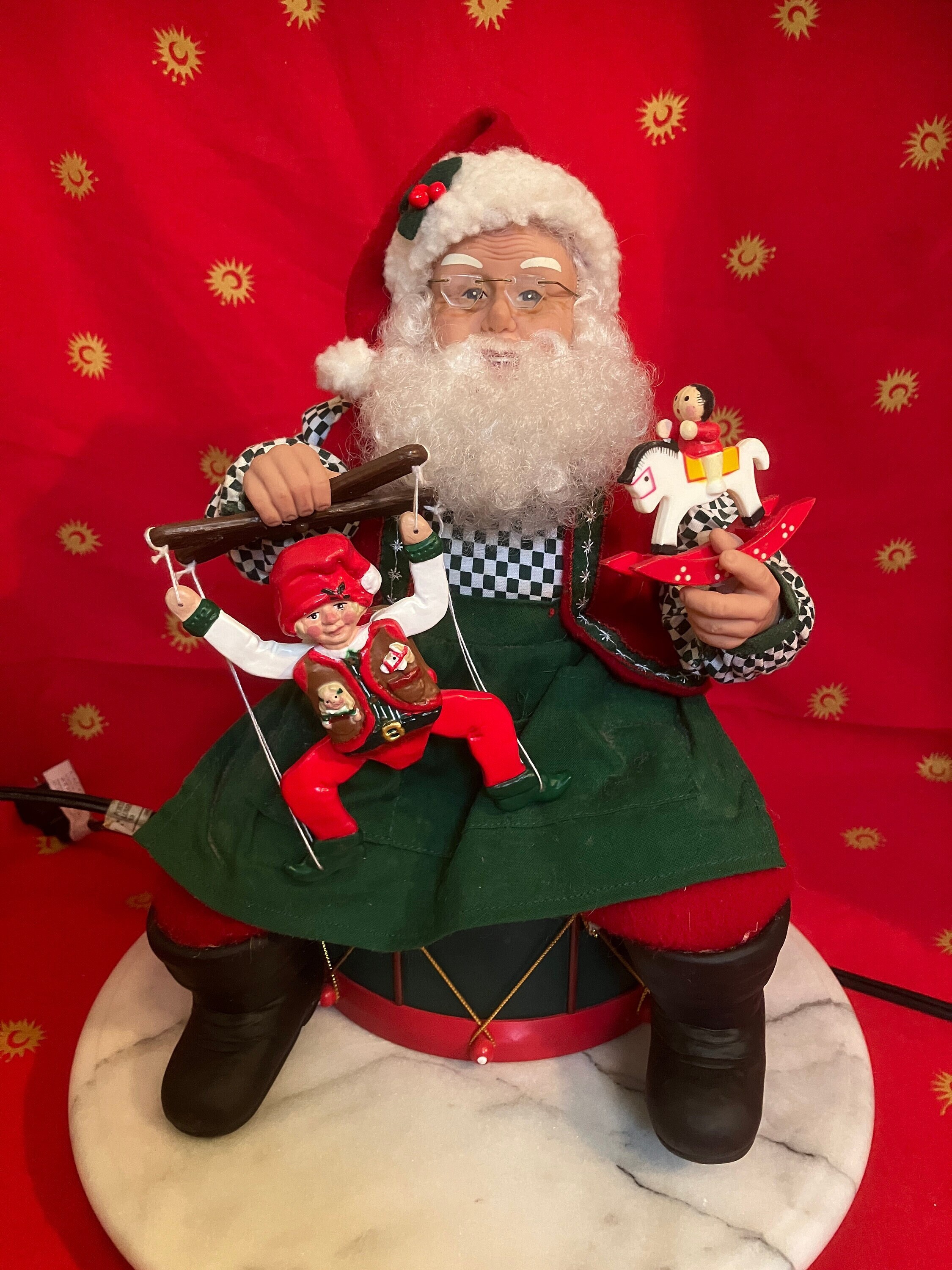 Holiday Creations Animated Santa With Puppet Christmas Holiday Arm Head ...