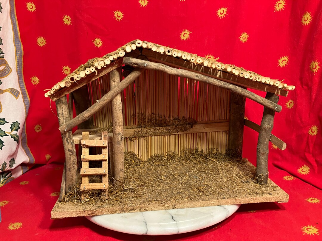 Nativity Scene, With Light Empty Stable for Nativity Set, Wood Straw ...