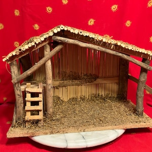Nativity Scene, With Light Empty Stable for Nativity Set, Wood Straw ...