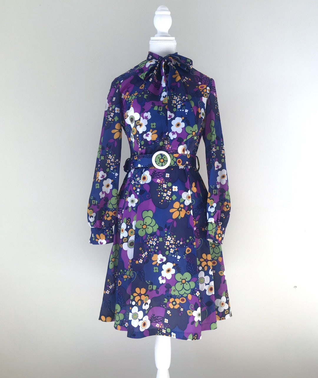 Monique STYLES 1960s Bold Print Neck-tie Secretary Dress - Etsy
