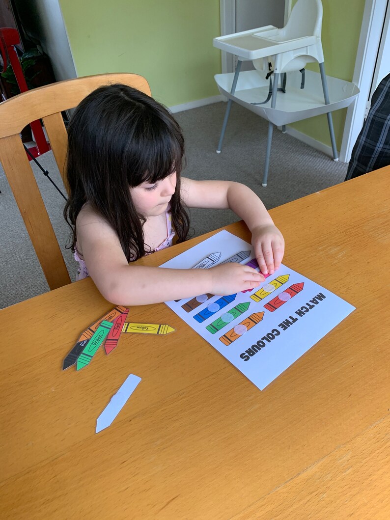 Crayon Colour Matching Activity for Toddlers - Etsy