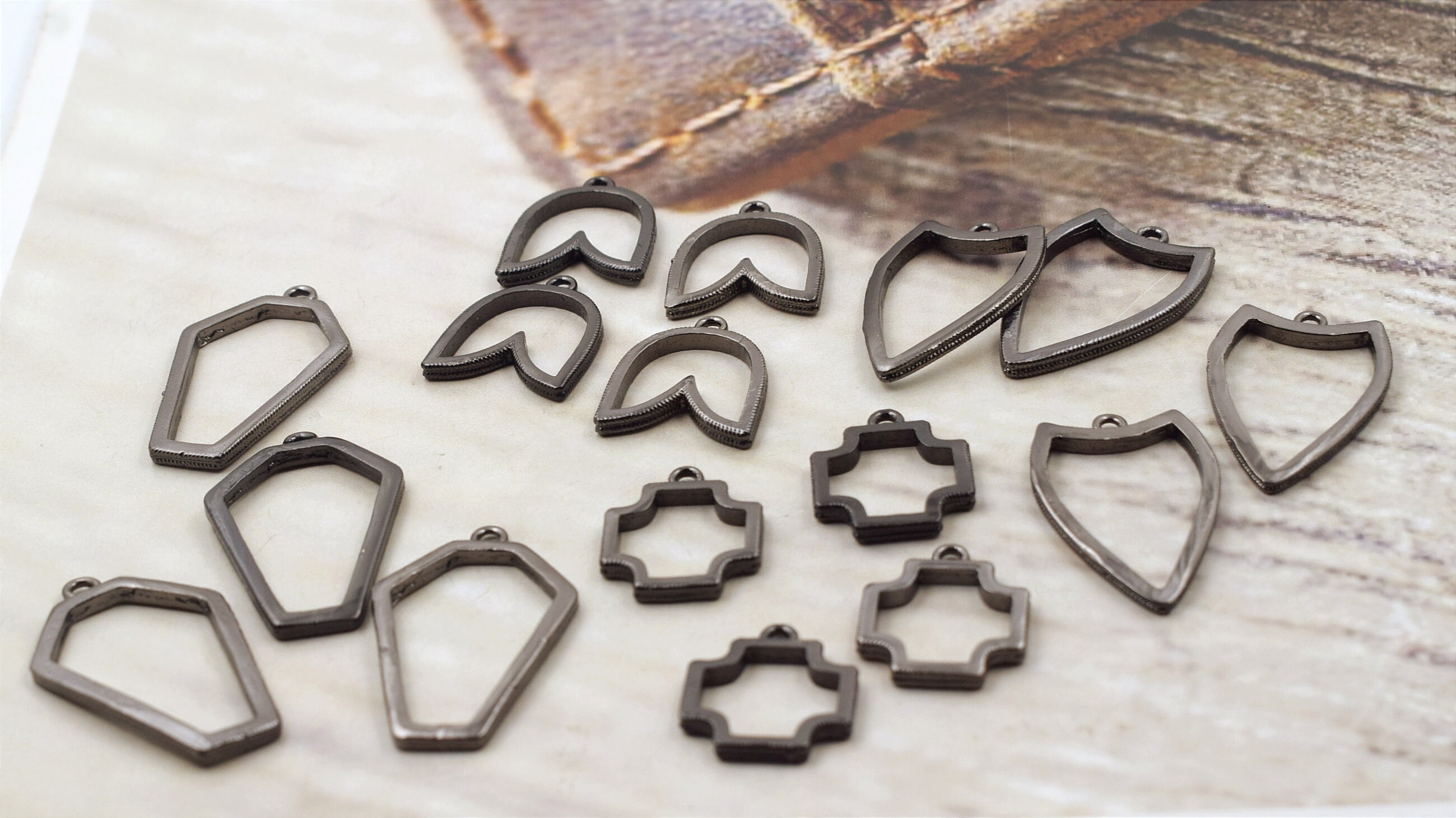 Open Bezel for Resin. Open Bezel for Resin Jewelry. Bezel Frame for ...