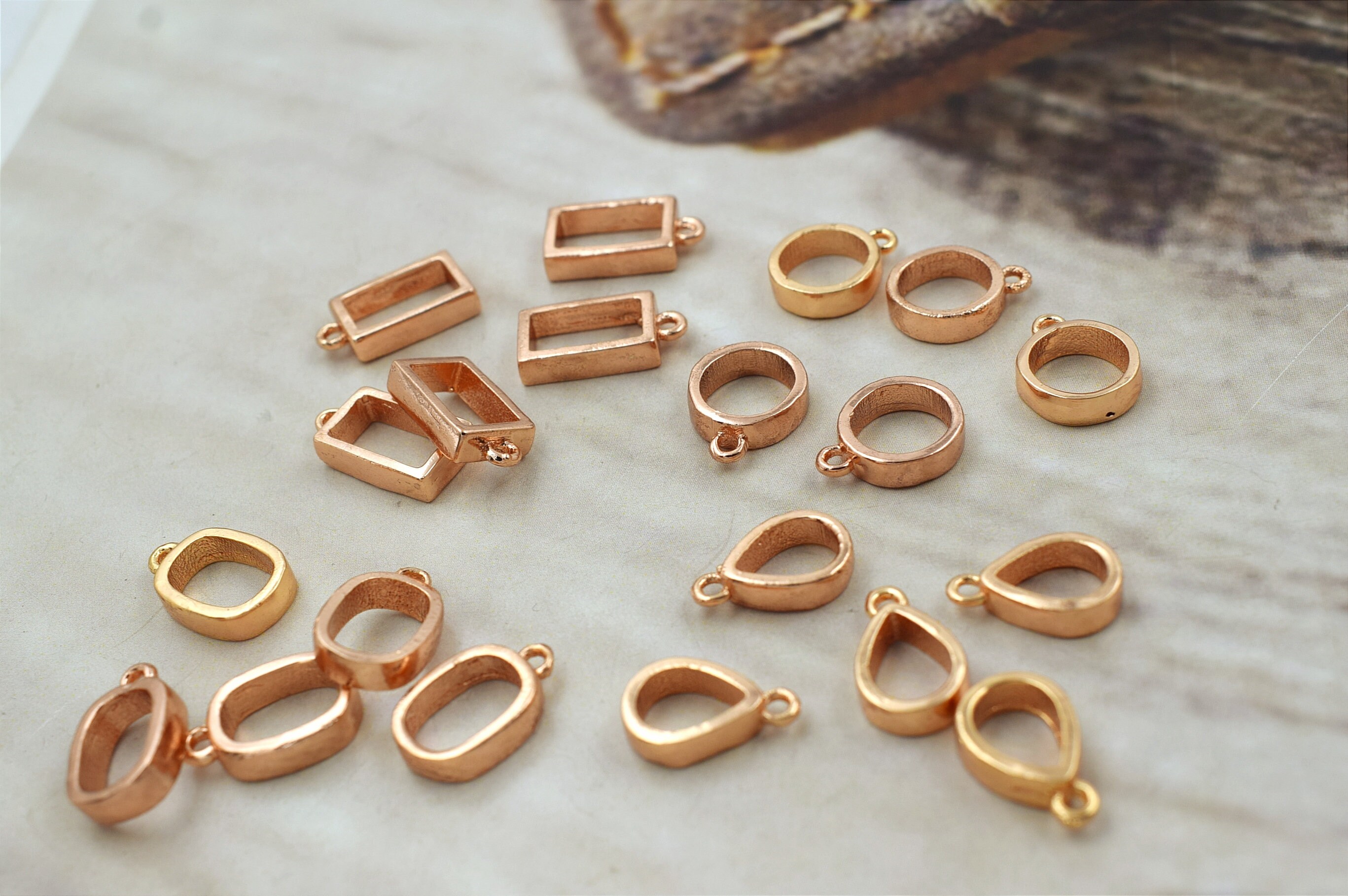 20 Pcs. Open Back Bezels for Resin Pressed Flower Jewelry. Bezel Blanks ...